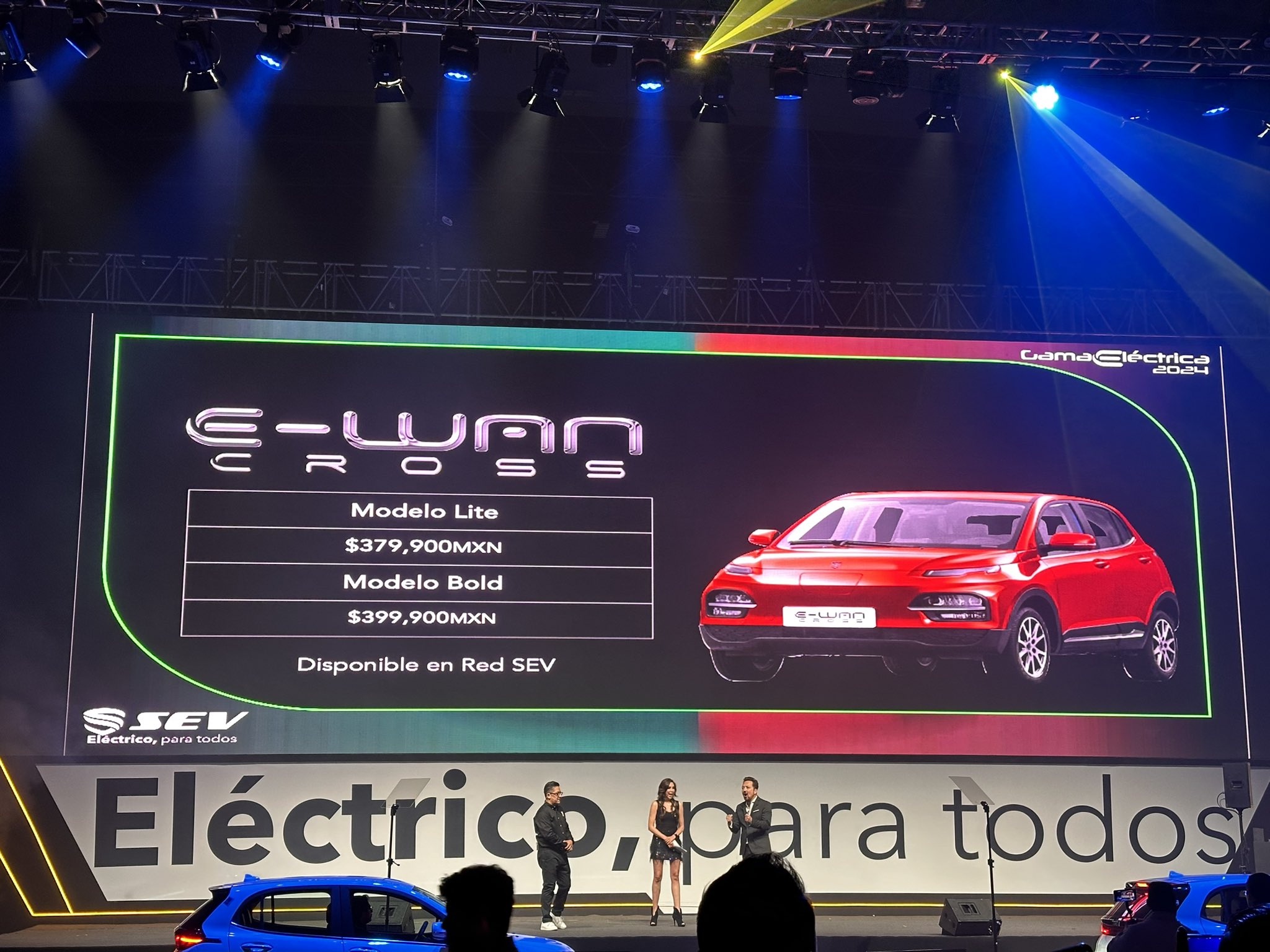 E-TUS e E-WAN Cross 2024: los eléctricos más baratos de México